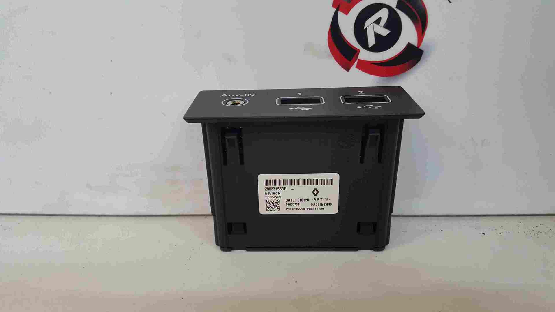Renault Captur 2019-2021 USB Aux Connection Port Sockets 280231553R | Store