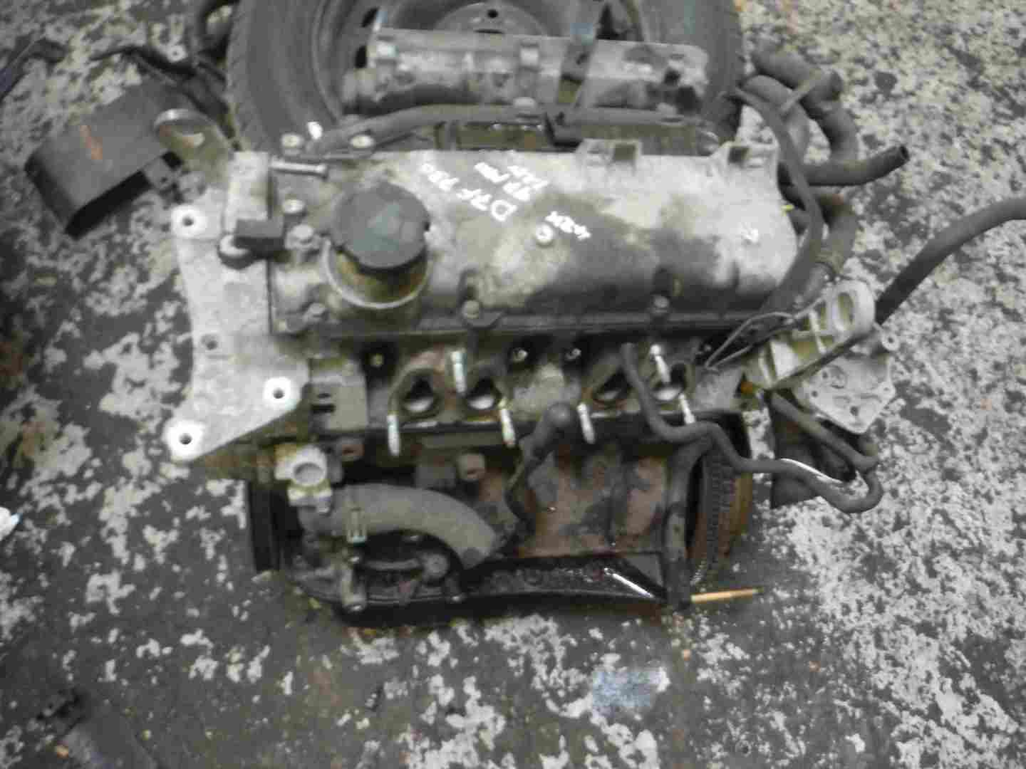 Renault Clio Mk1 1996 1998 1 2 8v Engine D7f 730 42k Store Renault
