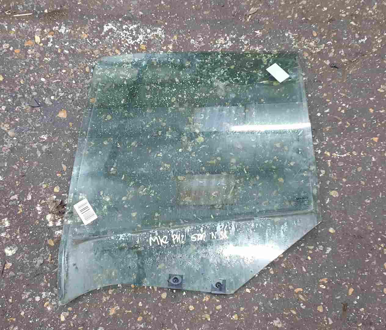 Renault Clio MK2 1998-2006 Passenger NSR Rear Window Glass 5dr | Store