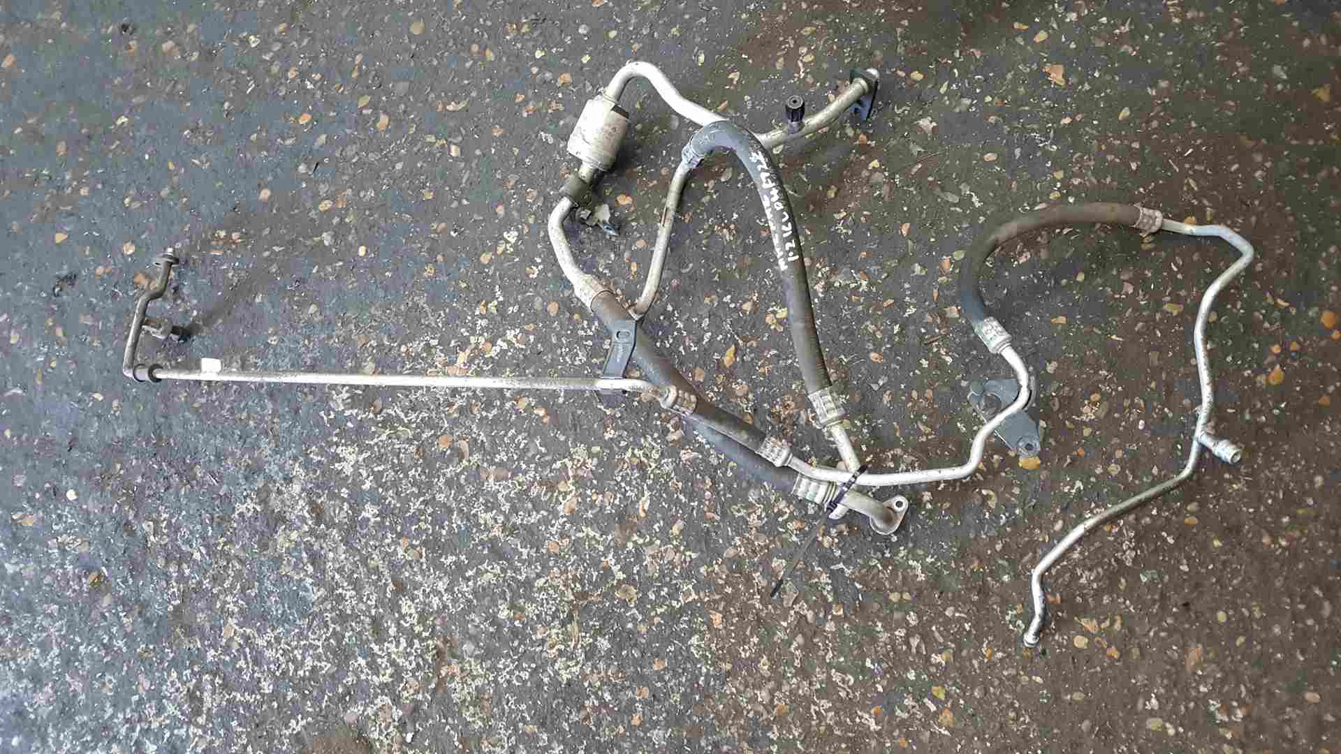 Renault Clio MK2 2001-2006 12 16V Aircon Pipes Complete SET D4F722 ...