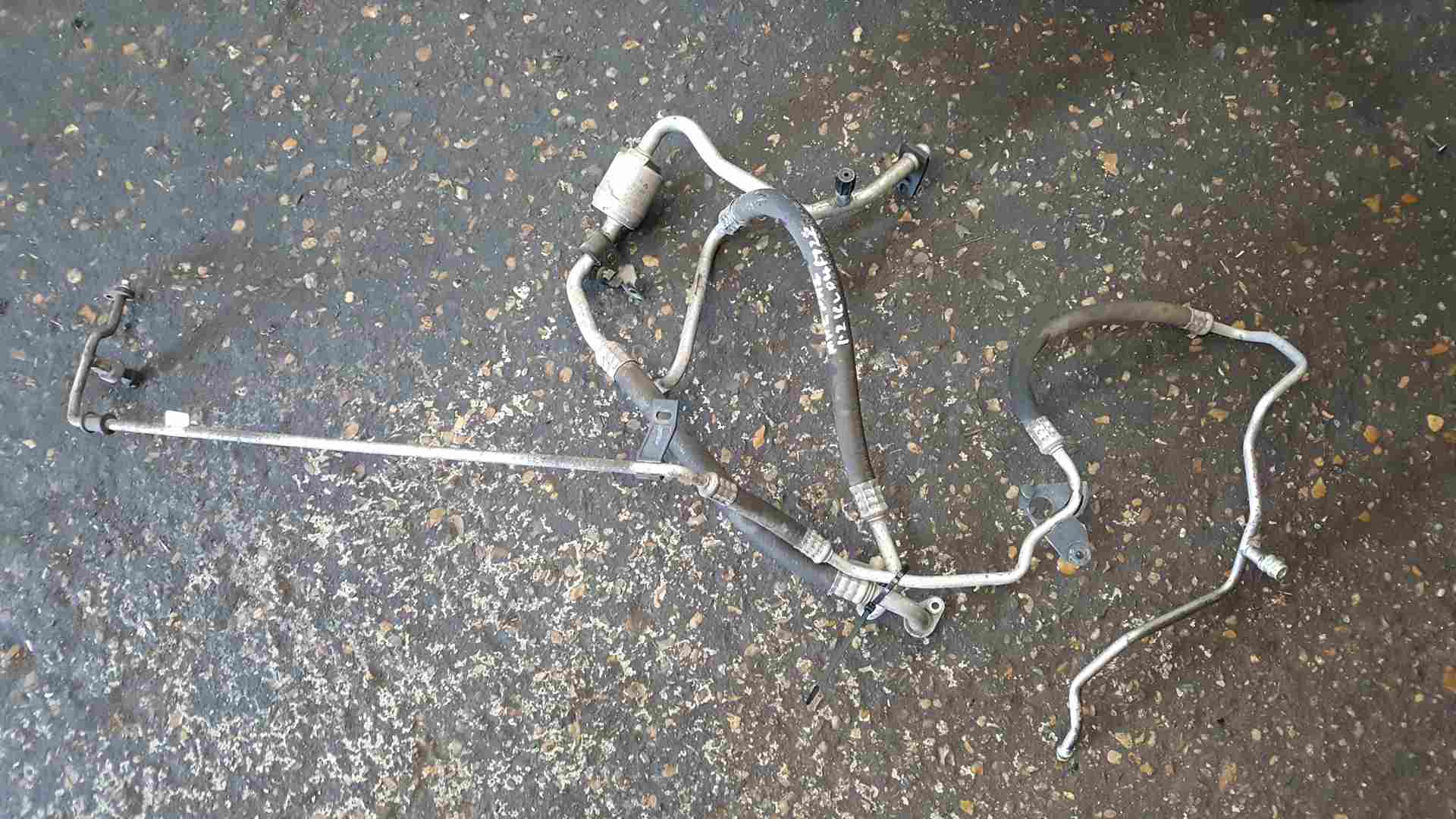 Renault Clio MK2 2001-2006 12 16V Aircon Pipes Complete SET D4F722 ...