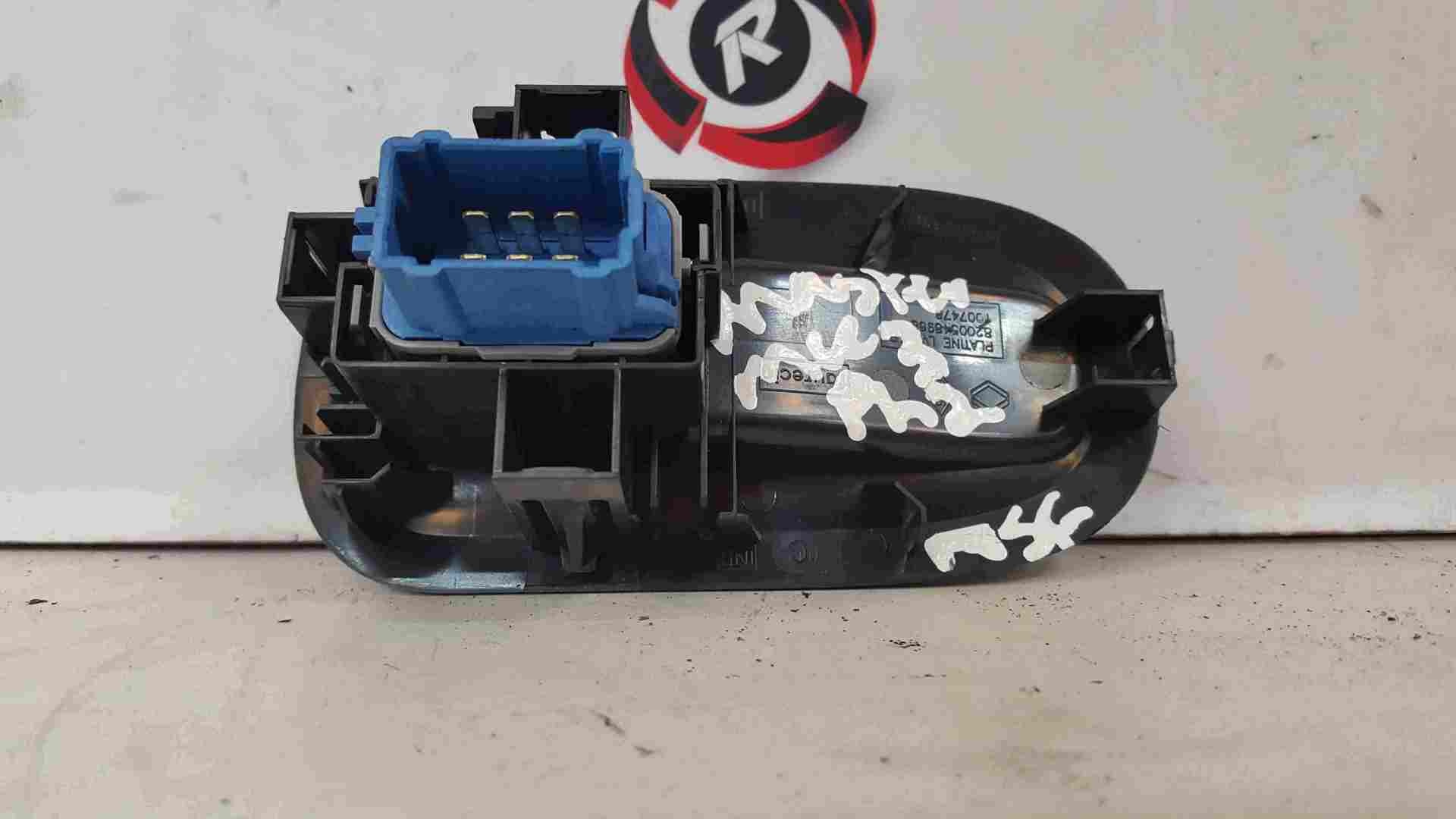 Renault Master 20102018 Passenger NSF Front Window Switch Panel - Store ...