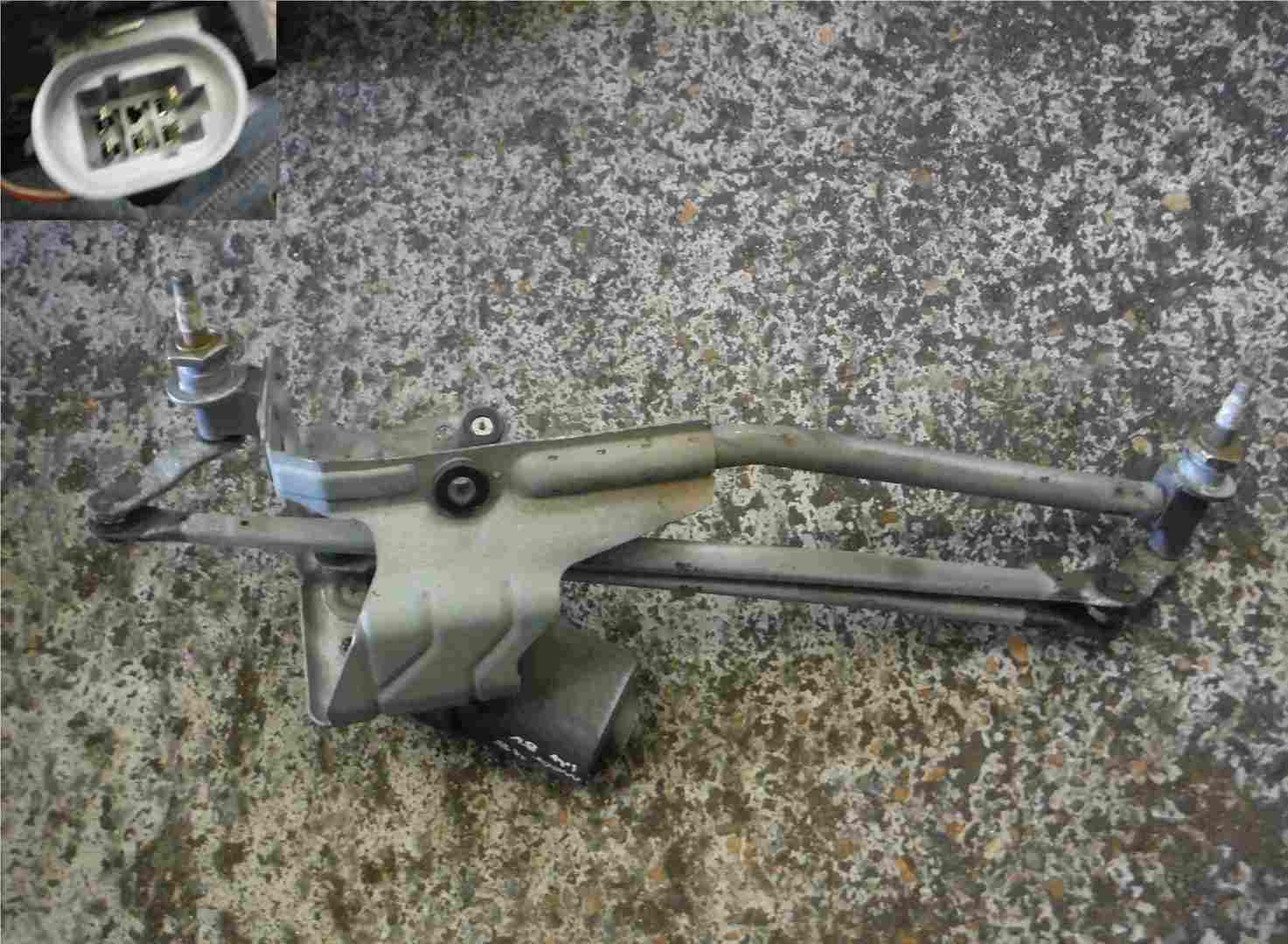 Renault Megane 1995-1999 Windscreen Wiper Motor Linkage | Store