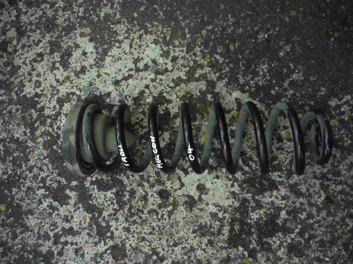 Renault Megane Convertible 2002-2008 1.9 Rear Spring - Store - Renault ...