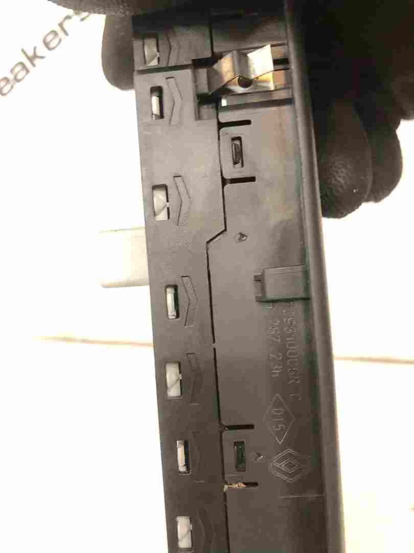 Renault Megane MK3 2008-2016 Drivers OSF Front Window Switch Control ...