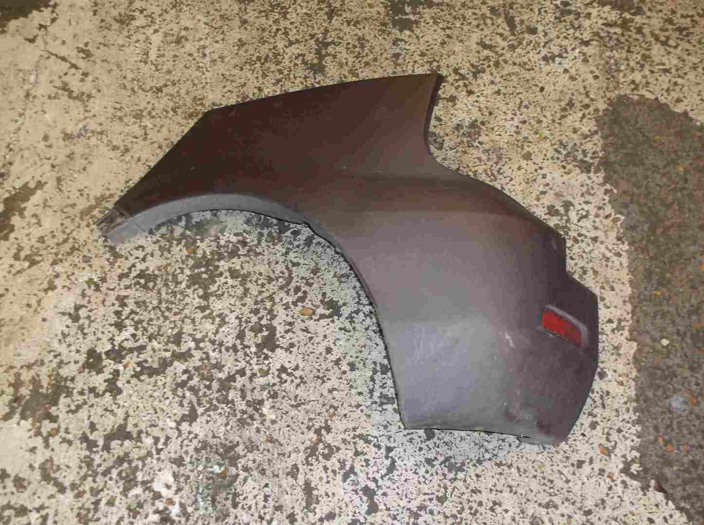 Renault Megane Scenic RX4 1999-2003 Passenger NSR Rear Bumper Trim Side ...