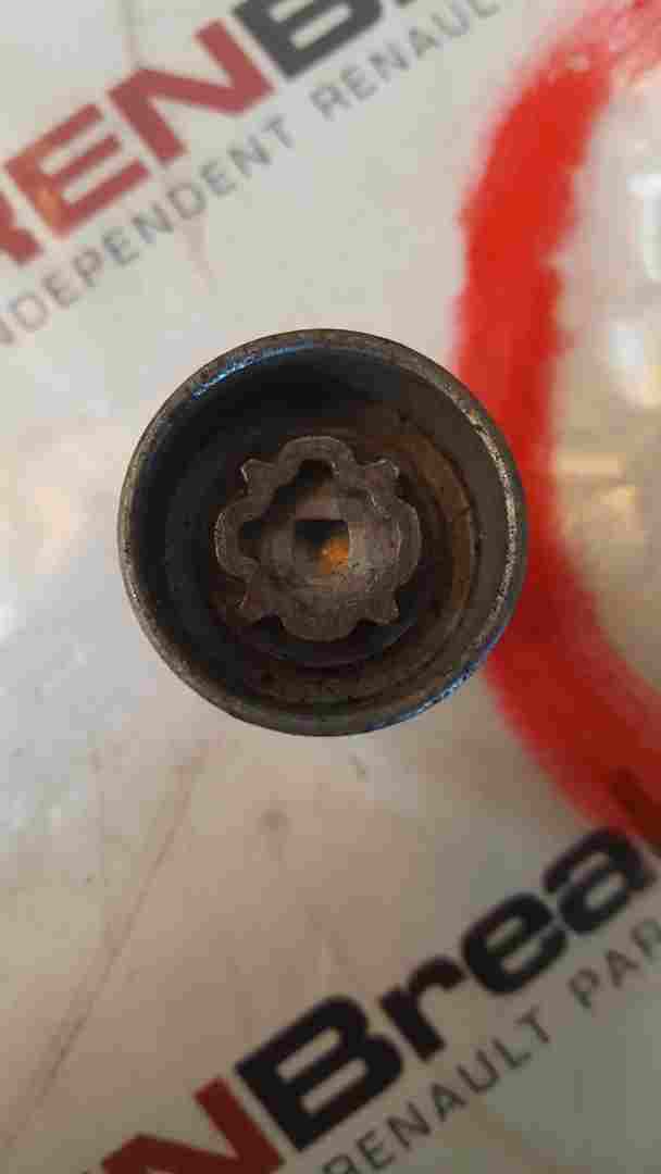 Renault Locking Wheel NUT Security Bolt Removal KEY Code 2000-2022 Q ...