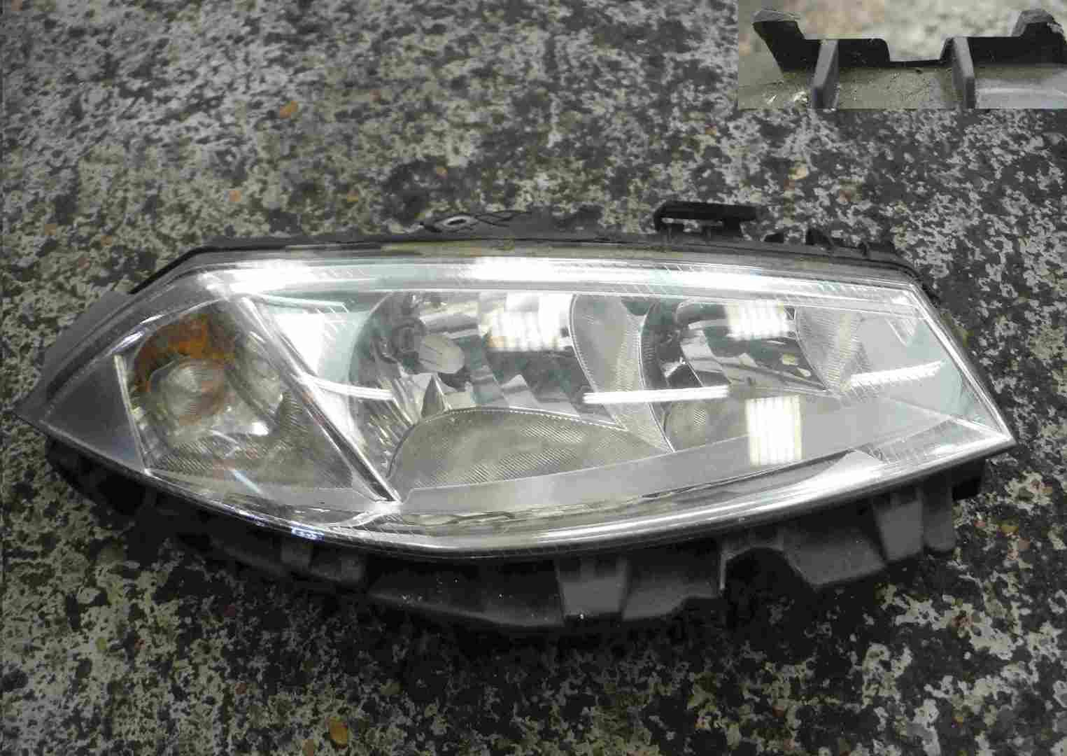 Renault Megane 2002-2006 Drivers OSF Front Headlight Lens | Store