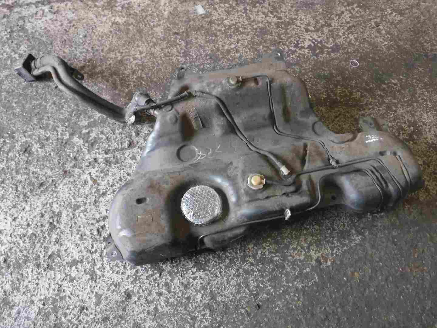 Renault Scenic MK3 2009-2016 Petrol Fuel Tank - Store - Renault ... Renault Scenic MK3 2009-2016 Petrol Fuel Tank - Store - Renault ...